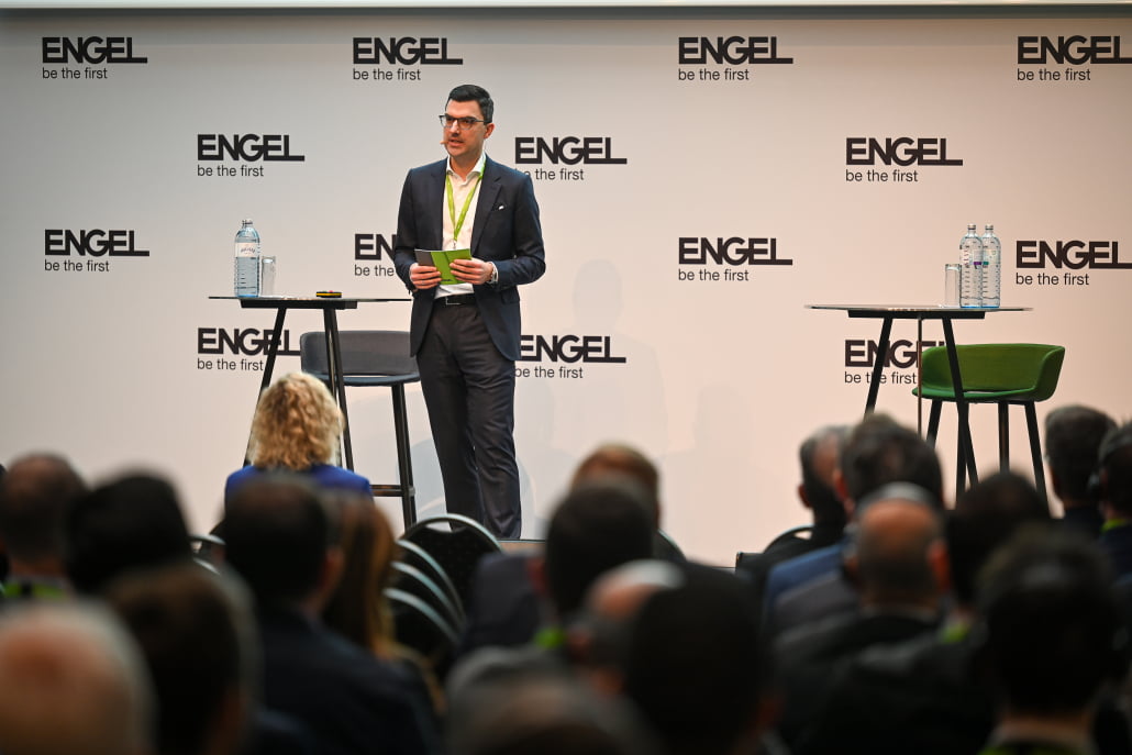 Concentrated innovation from ENGEL for the packaging market - Engel ...